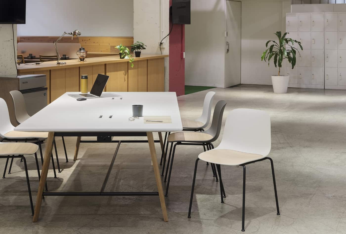 会議室の最適な寸法とは？人数・用途別に押さえるべきサイズガイド - 業務用家具 ADAL（アダル）公式オンラインショップ