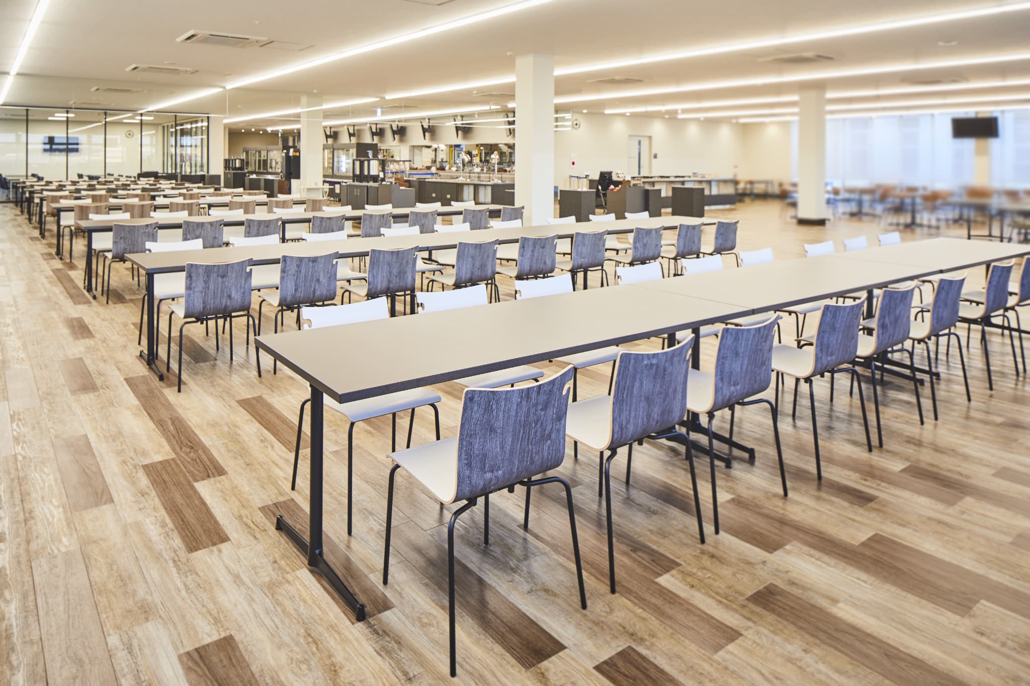 おしゃれな社員食堂の実現に必要なものとは？社員食堂がおしゃれな企業を紹介 - 業務用家具 ADAL（アダル）公式オンラインショップ